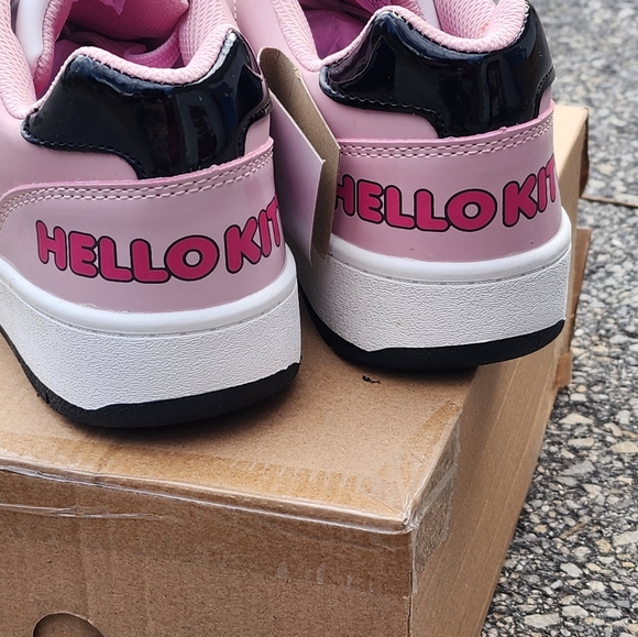 Hello Kitty | Shoes | Hello Kitty By Sanrio Womens Pink Casual Court ...